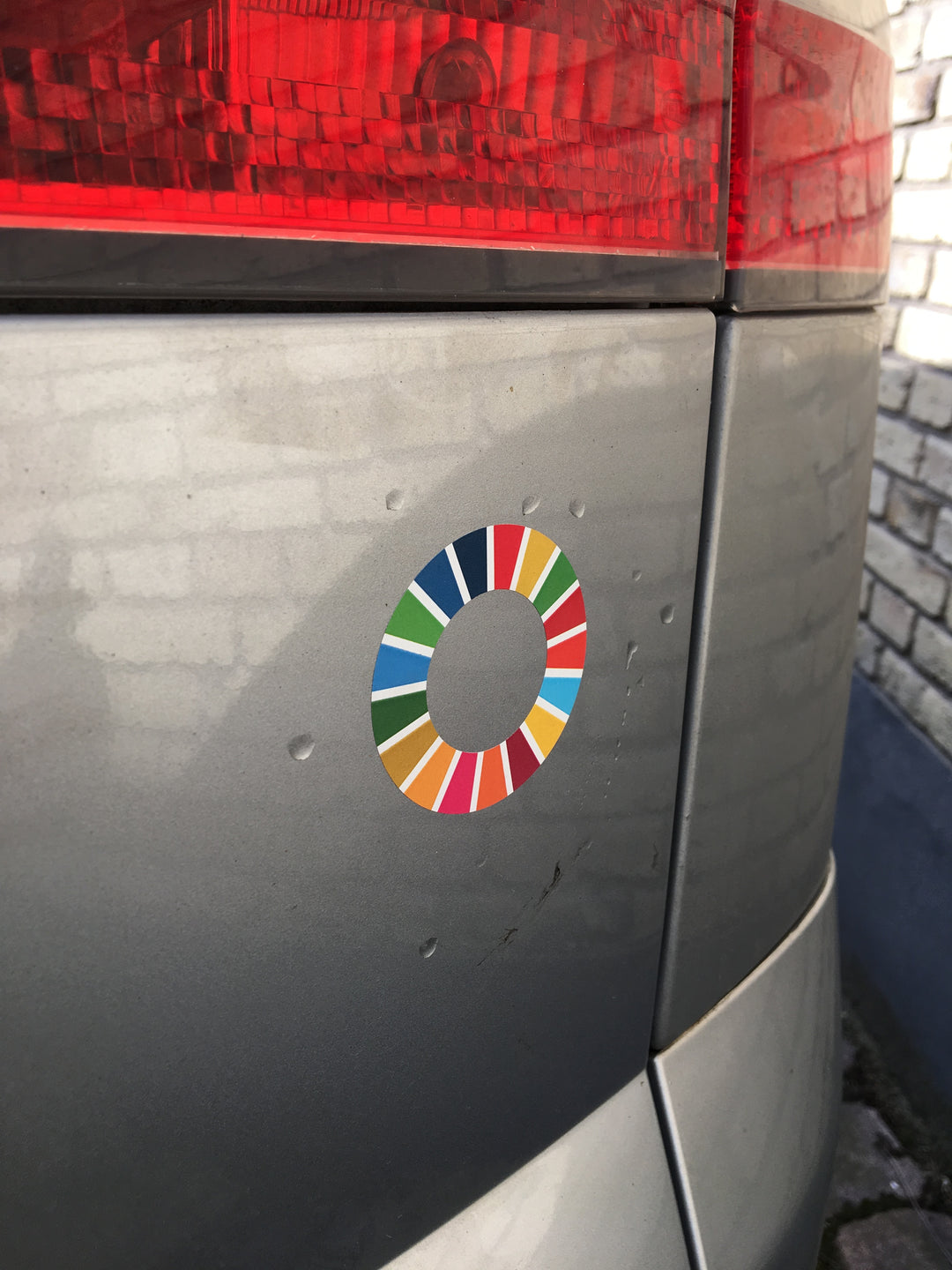 SDG Wheel Sticker (Outdoor) – SDG Action Shop